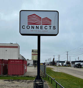 Best Pole Signs Fort Saskachewan, AB | Pole Banners & Signs Design